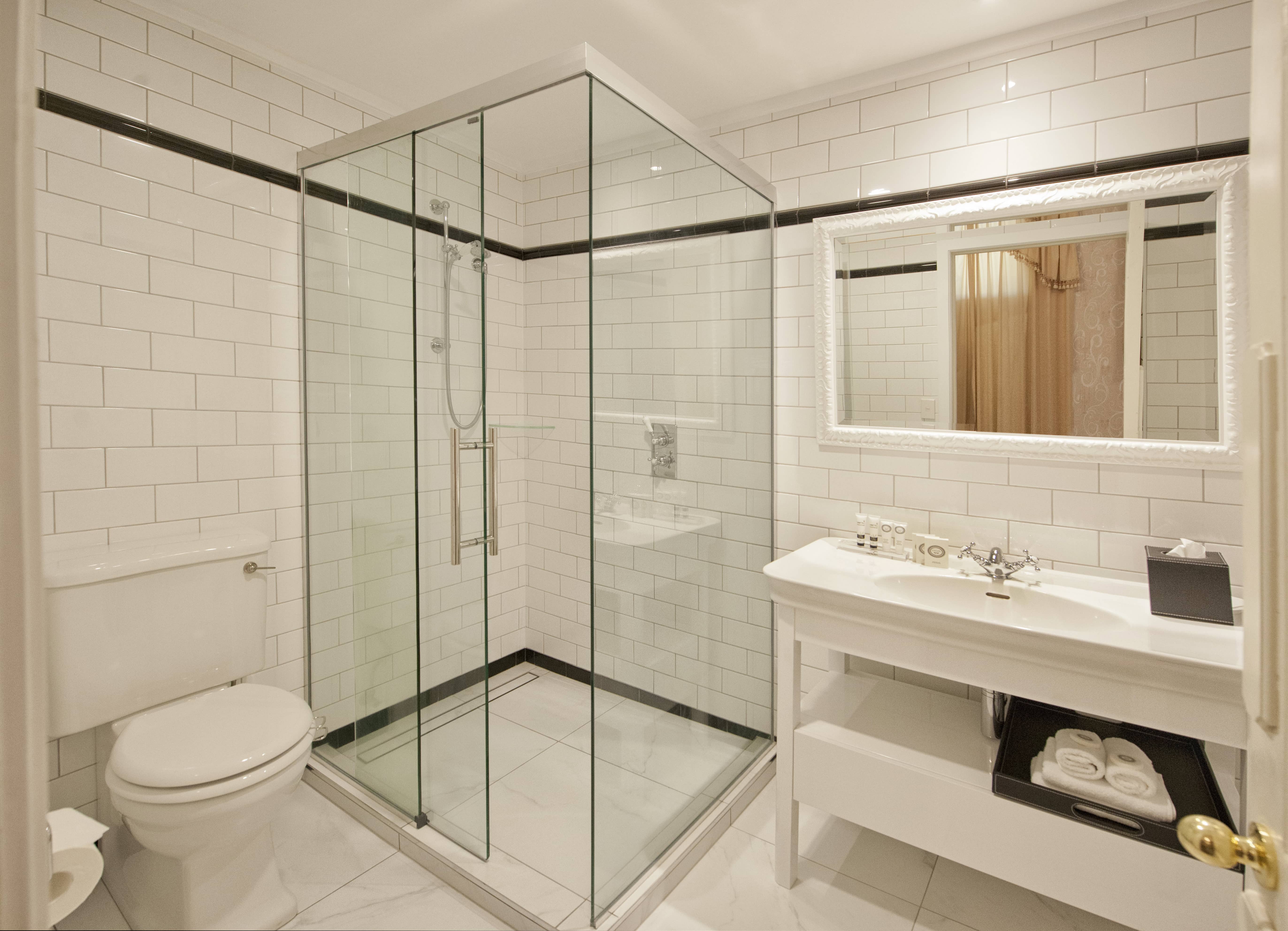 Stay | Prince's Gate Hotel